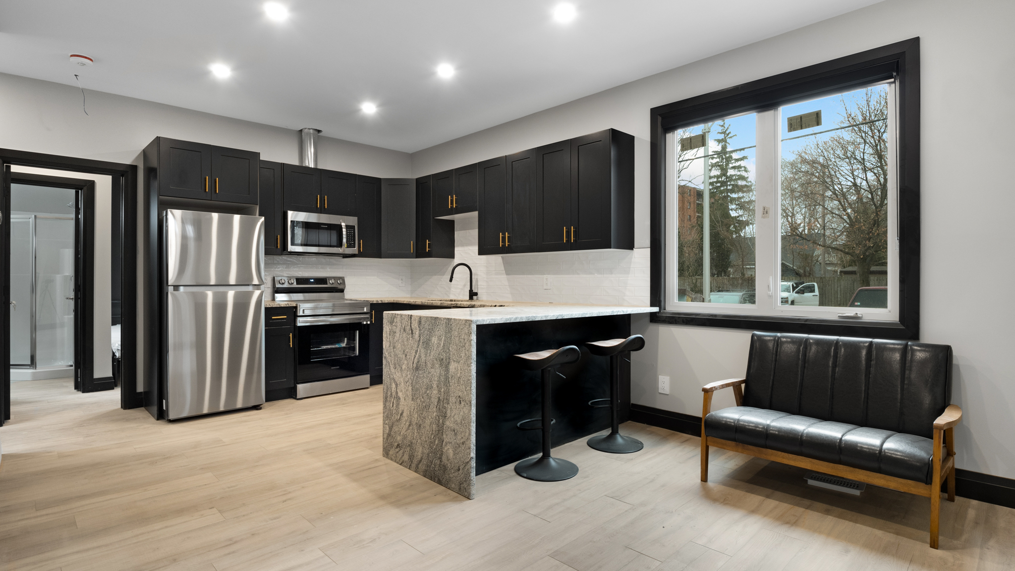 Windsor Luxury Student Rental Apartments - Agbaba Holdings
